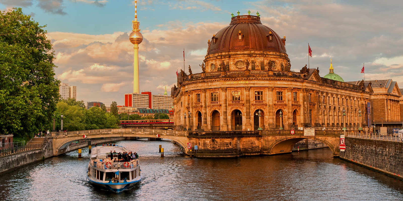 Berlin & Leadership Conference | EF Educational Tours Canada